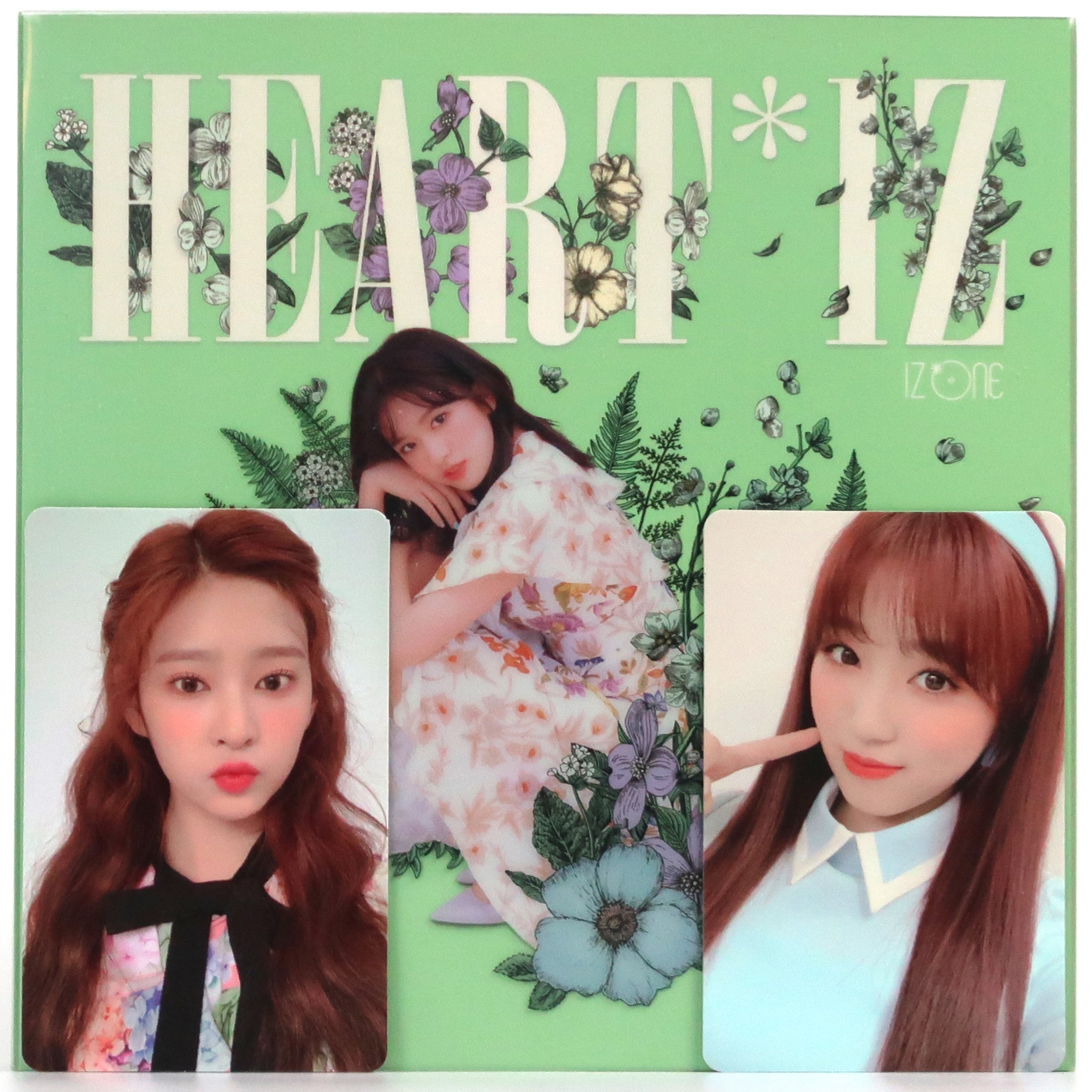 IZ*ONE - Heart*Iz Violeta Yujin Ver. Album CD Minju + Nako PC Izone ...